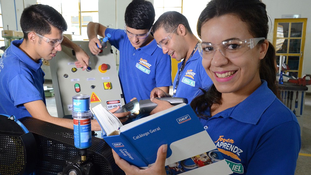 Programa Jovem Aprendiz promove vagas de emprego para jovens e auxilia ... Programa Jovem Aprendiz promove vagas de emprego para jovens e auxilia ...